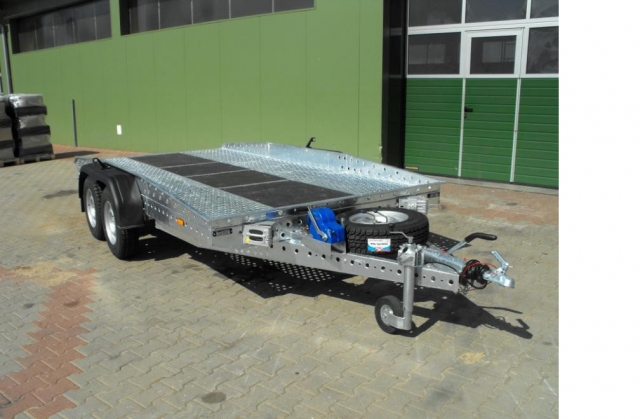 Ajoneuvonkuljetus / autonkuljetusperävaunu, Syland HP2,