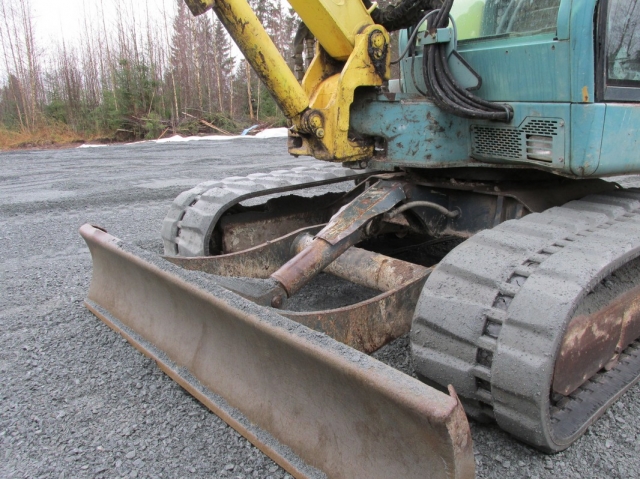 Mini-kaivuri Yanmar B50V -00, Encon varustuksella