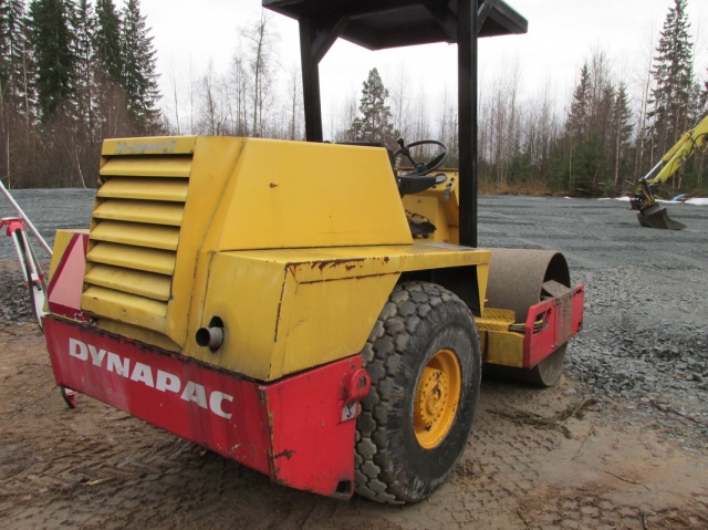 Dynapac CA 121 D, VIBRATORY SMOOTH DRUM ROLLER