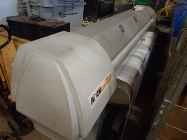 Mutoh Rockhopper II tarratulostin, plotteri